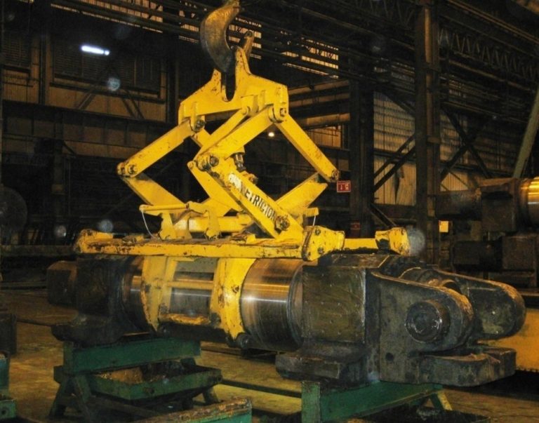 Mill Roll Handling - Mechanical Devices | Bradley Lifting