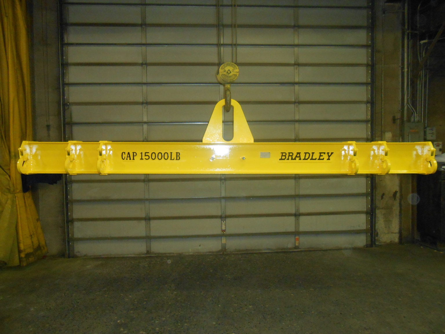 Below The Hook Lifting Devices for The Paper Industry | Bradley Lifting